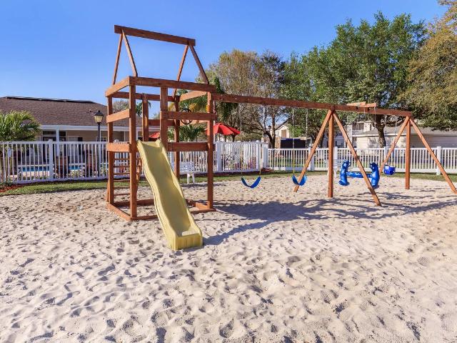 The Arbours at Garden Grove 2 Bedroom Apartment for Rent at 4900 Cypress Gardens Rd, Winter Haven, FL 33884