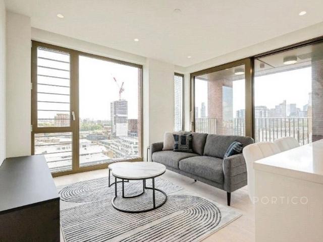 The Arc, City Road, London, EC1V 2 bed flat to rent £4,250 pcm £981 pw