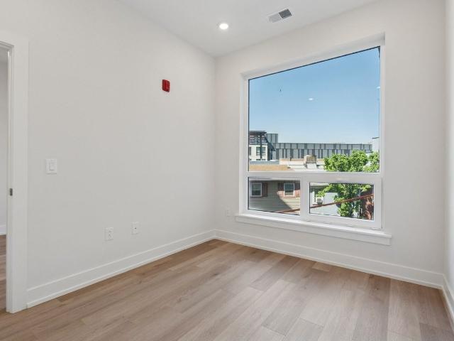 The Archer 2 Bedroom Apartment for Rent at 130 W Girard Ave, Philadelphia, PA 19123 Fishtown