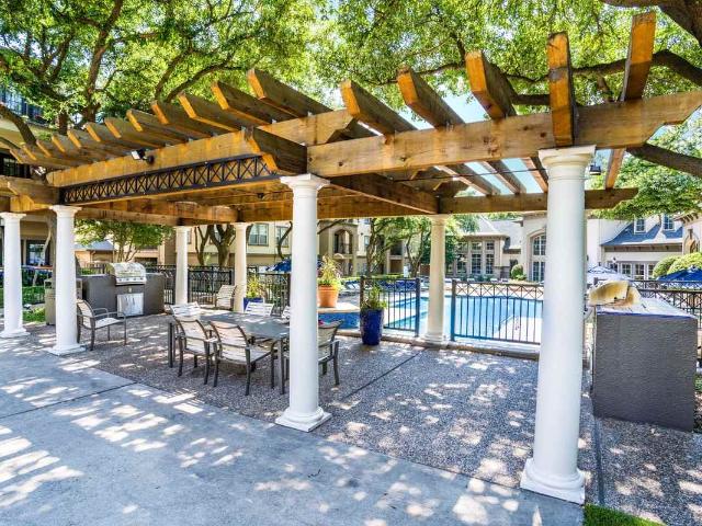 The Arches at Park Cities 1 Bedroom Apartment for Rent at 4400 W University Blvd, Dallas, TX 75209 Greenway Park