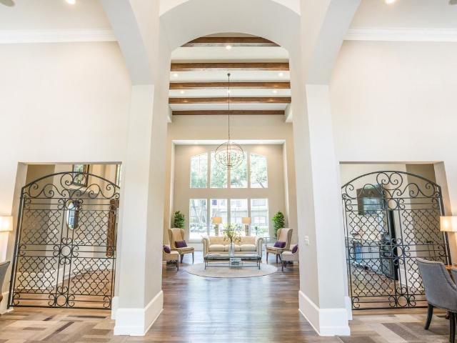 The Arches at Park Cities 1 Bedroom Apartment for Rent at 4400 W University Blvd, Dallas, TX 75209 Greenway Park