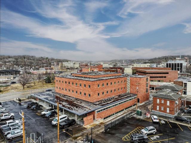 The Archive 2 Bedroom Apartment for Rent at 8 S 6th St, Council Bluffs, IA 51501