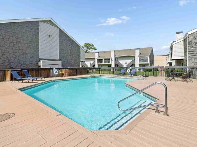 The Arlo at River's Edge 1 Bedroom Apartment for Rent at 1502 E 71st St, Tulsa, OK 74136 Kensington