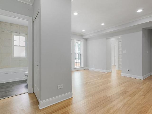 The Ashland Commons 2 Bedroom Apartment for Rent at 7722 N Ashland Ave, Chicago, IL 60626 Rogers Park