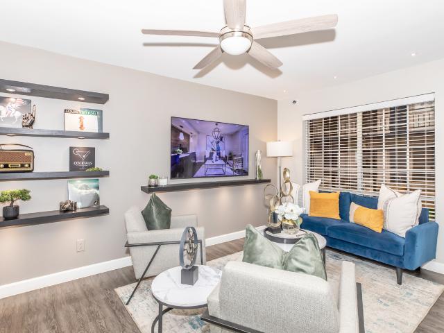 The Ashley at Bluffview Apartments 2 Bedroom Apartment for Rent at 9401 Mixon Dr, Dallas, TX 75220 Midway Hollow