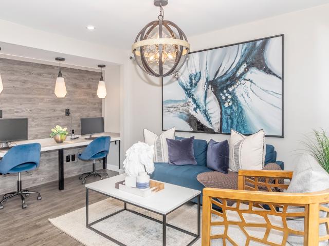 The Ashley at Bluffview Apartments 2 Bedroom Apartment for Rent at 9401 Mixon Dr, Dallas, TX 75220 Midway Hollow