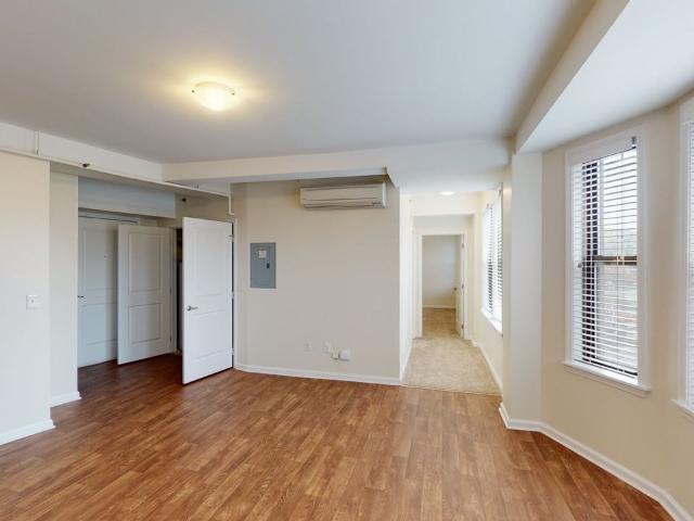 The Ashley Apartments 1 Bedroom Apartment for Rent at 1538 Centre Street, Detroit, MI 48226 Downtown Detroit