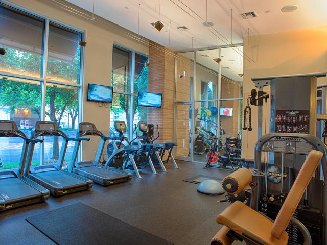 The Ashton 1 Bedroom Apartment for Rent at 2215 Cedar Springs Rd, Dallas, TX 75201 Uptown