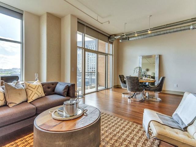 The Ashton 1 Bedroom Apartment for Rent at 2215 Cedar Springs Rd, Dallas, TX 75201 Uptown