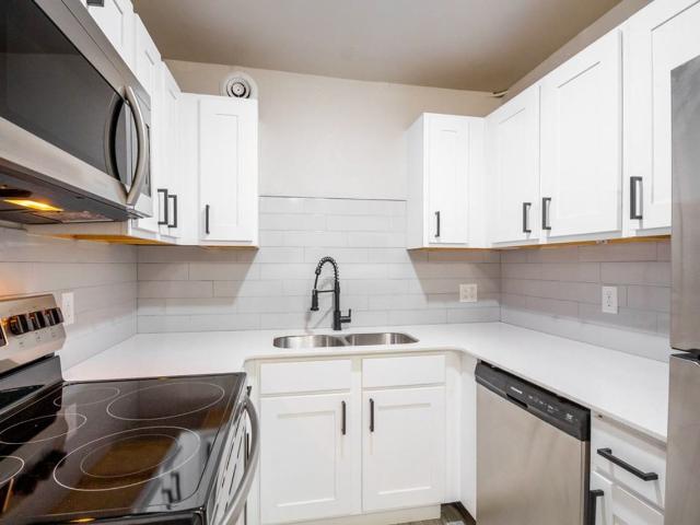 The Autry 1 Bedroom Apartment for Rent at 917 24th Ave Sw, Norman, OK 73069