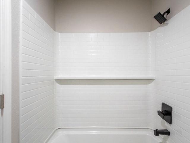 The Autry 2 Bedroom Apartment for Rent at 917 24th Ave Sw, Norman, OK 73069
