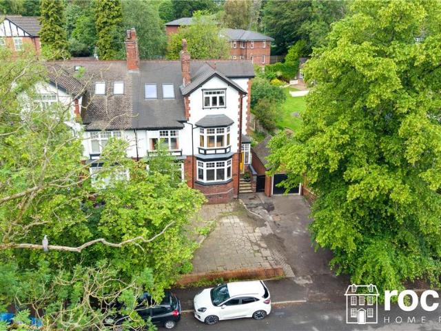 The Avenue, Maybank, Newcastle Under. 5 bed semi detached house to rent £2,250 pcm £519 pw