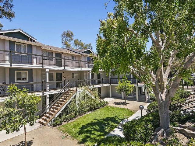 The Avenue at Carlsbad 2 Bedroom Apartment for Rent at 2262 Avenida Magnifica, Carlsbad, CA 92008