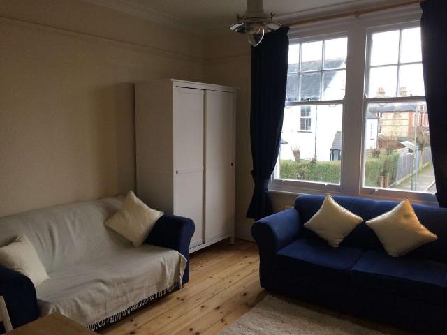 The Avenue, Barnet EN5 1 bed flat to rent £1,450 pcm £335 pw