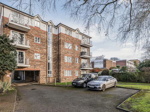 The Avenue, Beckenham BR3, 1 bed flat to rent, £1,500 pcm | PrimeLocation
