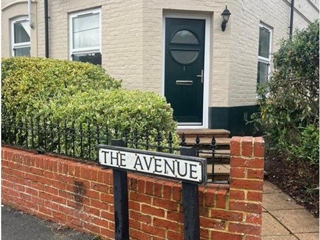 The Avenue, Bishops Waltham, Southampton SO32, 1 bed flat to rent, £900 pcm | PrimeLocation