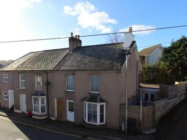 The Avenue, Brecon, 2 Bedroom End