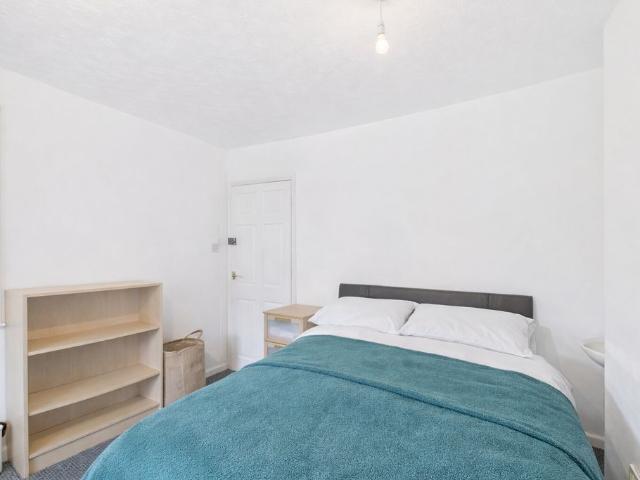 The Avenue, Brighton BN2, 5 bed semi detached house to rent, £2,816 pcm | PrimeLocation