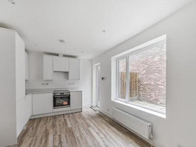 The Avenue, Ealing, 1 Bedroom Flat