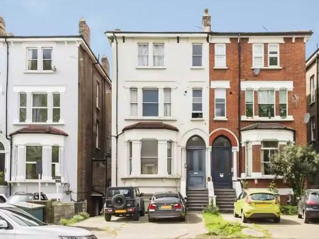 The Avenue, Ealing, W13 8JR