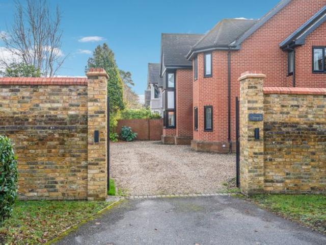 The Avenue, Farnham Common, Slough, Buckinghamshire SL2, 5 bedroom detached house to rent 67814143 | PrimeLocation
