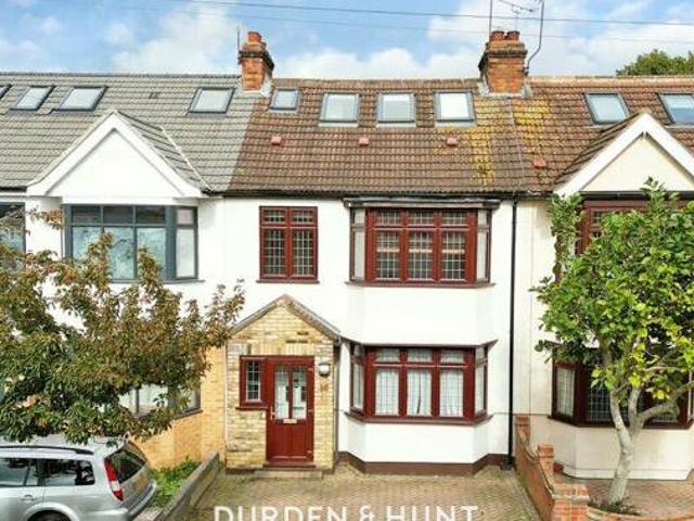 The Avenue, Hornchurch, 4 Bedroom Terraced