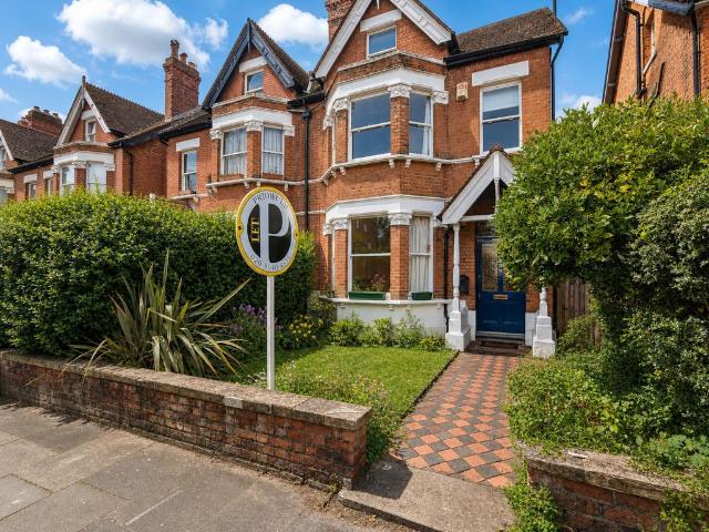 The Avenue, Kew 5 bed semi detached house to rent £5,500 pcm £1,269 pw