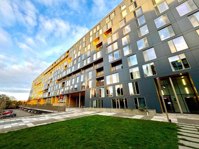 The Avenue, Leeds, West Yorkshire, LS9 2 bed flat to rent £1,150 pcm £265 pw