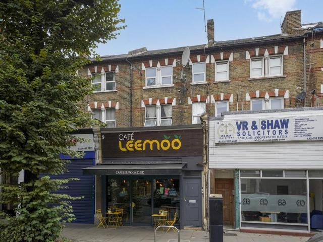The Avenue, London W13 2 bed flat to rent £2,000 pcm £462 pw