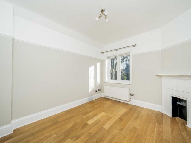 The Avenue, Queen's Park, NW6, London