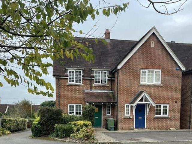 The Avenue, Ross Court, Kennington, 3 Bedroom Semi detached