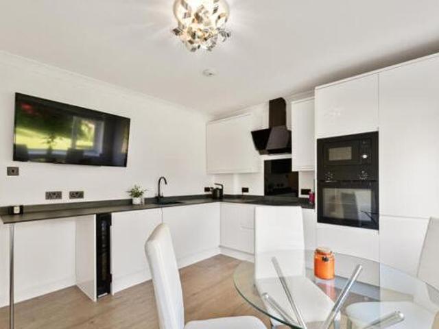 The Avenue, Surbiton, 1 Bedroom Apartment