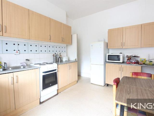 The Avenue, Southampton SO17, 6 bed terraced house to rent, £1,950 pcm | PrimeLocation