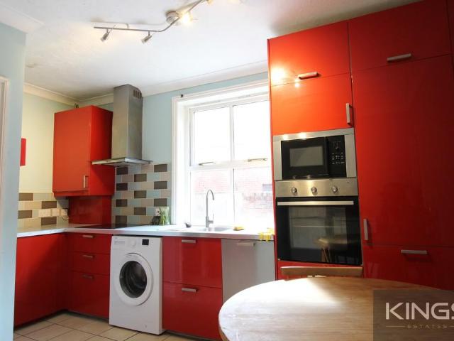 The Avenue, Southampton 4 bed terraced house to rent £1,550 pcm £358 pw