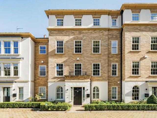 The Aviary, Bury St Edmunds, 6 Bedroom Town