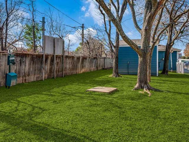 The Azul Apartments 2 Bedroom Apartment for Rent at 10928 Audelia Rd, Dallas, TX 75243