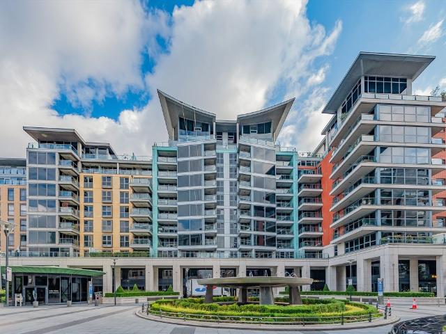 The Boulevard, Imperial Wharf SW6, 3 bed flat to rent, £4,251 pcm | PrimeLocation