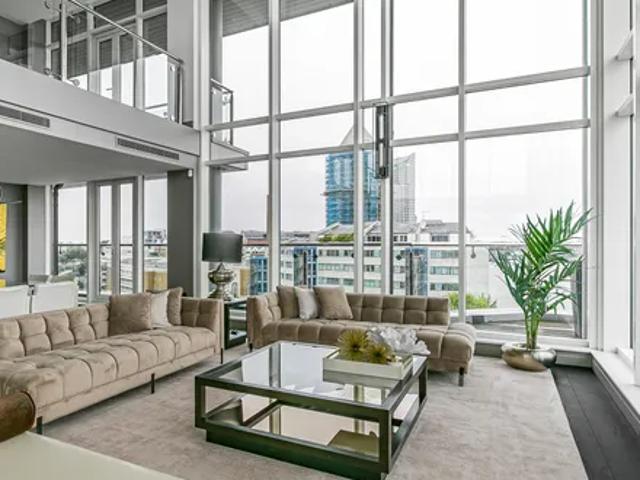 The Boulevard, London, SW6 2GU, United Kingdom | 4 bed house for rent #167773182 | Rentberry