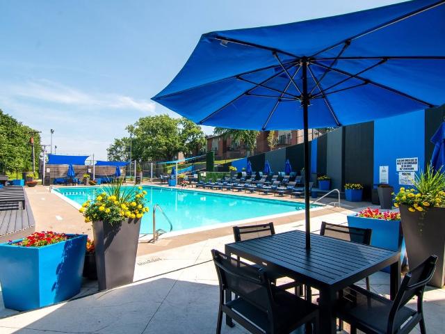 The Boulevard 2 Bedroom Apartment for Rent at 4800 Skyline Dr, Roeland Park, KS 66205