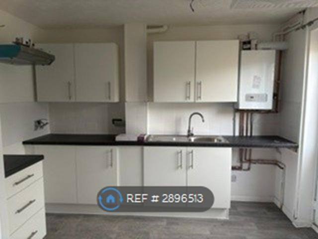 The Boundary, Milton Keynes MK6, 2 bed terraced house to rent, £1,350 pcm | PrimeLocation
