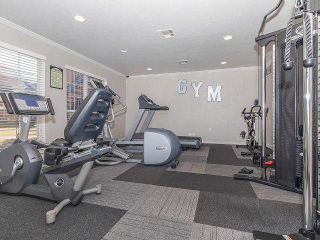 The Boardwalk 1 Bedroom Apartment for Rent at 6400 Nw Expressway, Oklahoma City, OK 73132