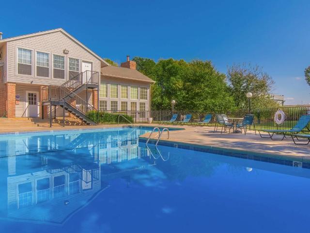 The Boardwalk 2 Bedroom Apartment for Rent at 6400 Nw Expressway, Oklahoma City, OK 73132