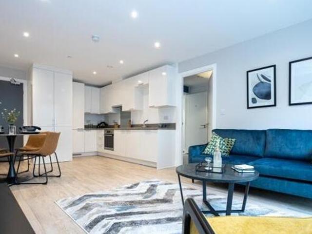 The Boathouse, Ottinger Close, 2 Bedroom Apartment