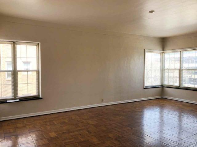 The Bauer Apartments 2 Bedroom Apartment for Rent at 3720 N Meridian St, Indianapolis, IN 46208 Near Northwest Riverside
