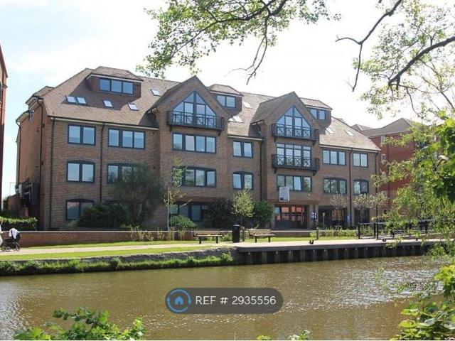 The Bank House, Tonbridge TN9, 1 bed flat to rent, £850 pcm | PrimeLocation