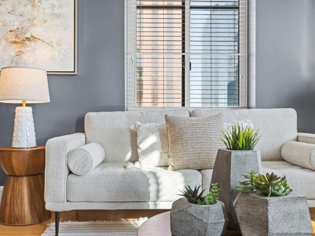 The Barker | $250 Off 1 Month Within 24 hours of Touring 1 Bedroom Apartment for Rent at 306 S 15th St, Omaha, NE 68102 Downtown Omaha