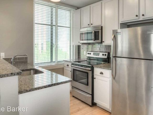The Barker 2 Bedroom Apartment for Rent at 306 S 15th St, Omaha, NE 68102 Downtown Omaha