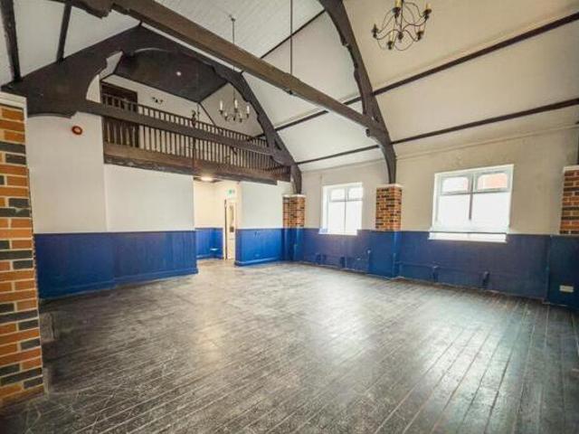 The Barn, No Clarence Road, Mixed Use Property
