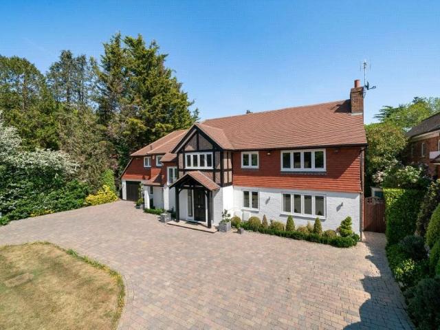 The Barton, Cobham, Surrey KT11, 6 bed detached house to rent, £15,000 pcm | PrimeLocation