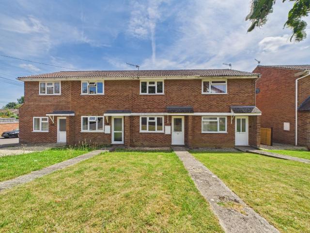 The Bassetts, Stroud, Gloucestershire GL5, 2 bed terraced house to rent, £1,200 pcm | PrimeLocation